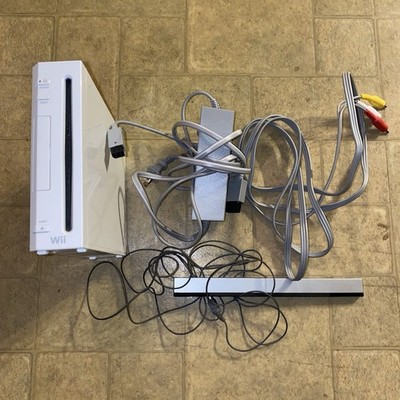 Nintendo Wii White Console USA W/ Cables Tested Working GameCube ...