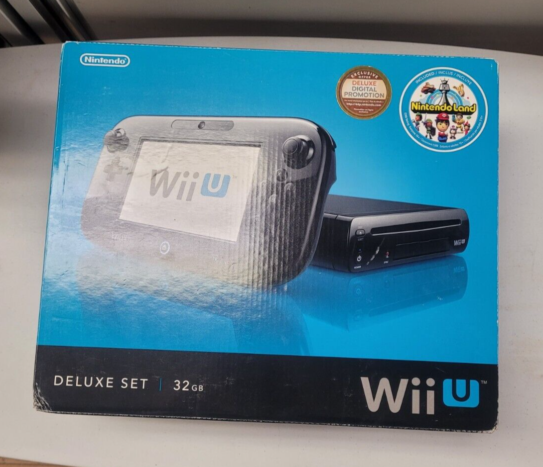 Nintendo Wii U 32GB Console NintendoLand Deluxe Set - Collection or ...