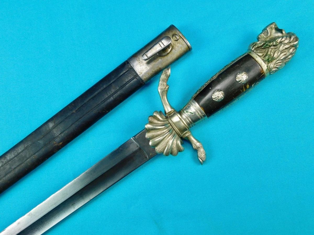Dagger Blade With Lion Hunt