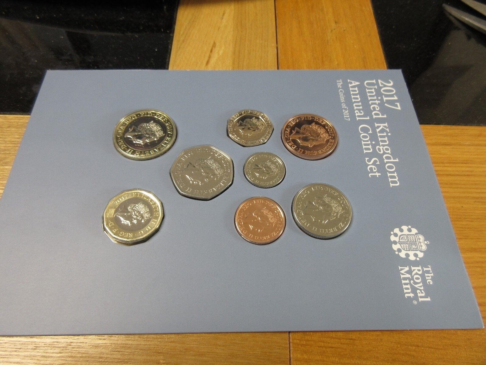 UK 2017 BUnc coins £2 £1 50p 20p 10p 5p 2p 1p choose yours or whole set ...
