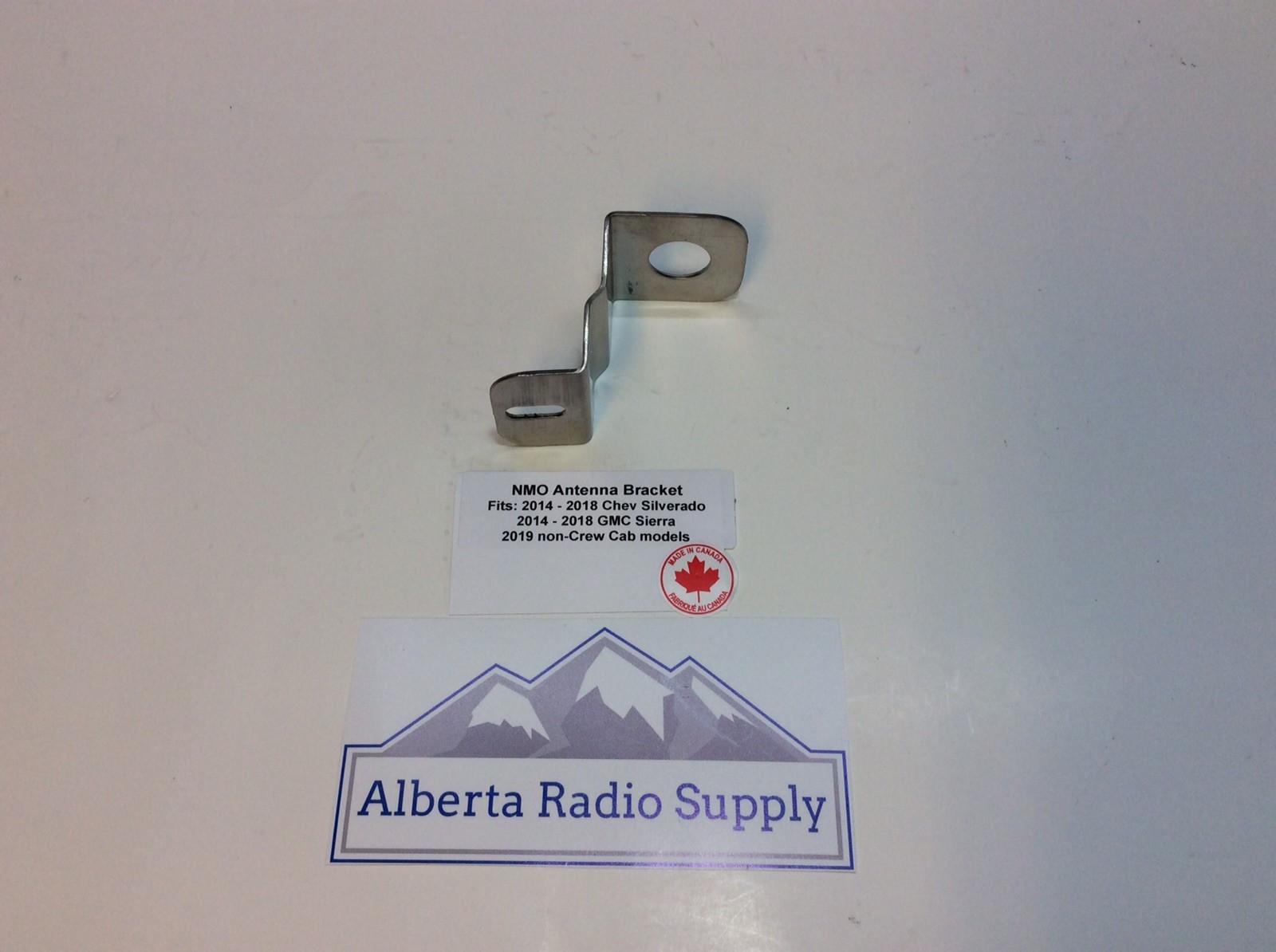 2014 2015 2016 2017 2018 Chev Silverado Fender Antenna Bracket - GMC ...