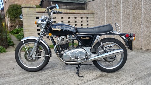 Slim-line Hagon Twin Road Shocks to Fit a Norton Commando 850 Mk2 1969 ...