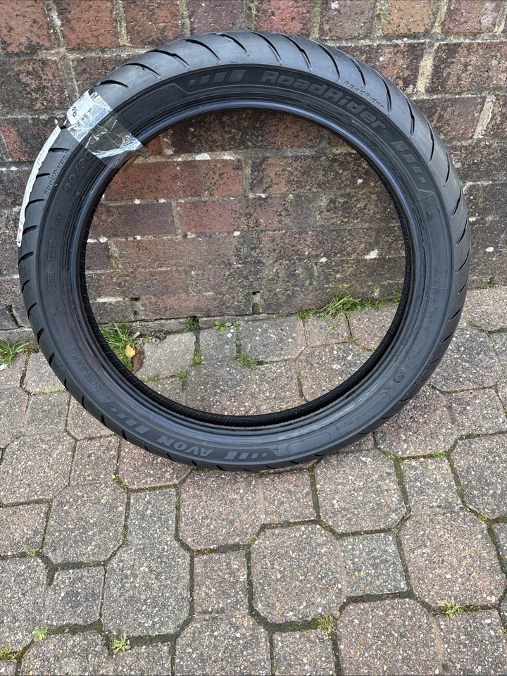 NEW Avon 18” Racing Tyre 90/90 - 18” AM26 CRMC RS 125 ND4 Post Classic ...