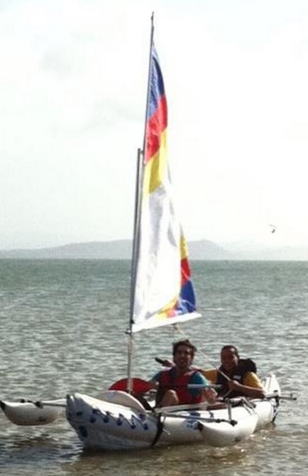 KAYAK SAIL KIT with inflatable floats & 45 SF sail - fits any kayak | eBay