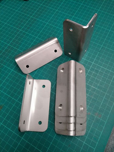 STEEL ANGLE IRON STAINLESS ALUMIMIUM PRE DRILLED 40 x 40 3mm, 100mm ...