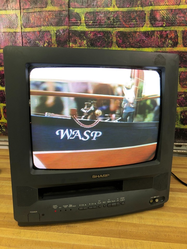 Sharp 13" CRT TV VCR Combo Model 13VT-K100 w/Front RCA Inputs for Retro ...