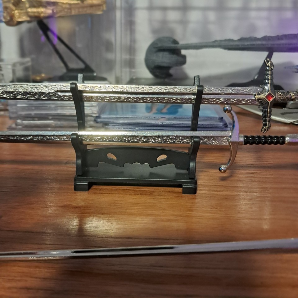 Game of Thrones Mini Swords Letter Openers With Scabbards and Stand | eBay