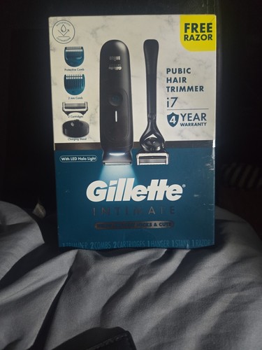 Gillette i7 Intimate Men’s Premium Pubic Hair Trimmer, with Intimate ...