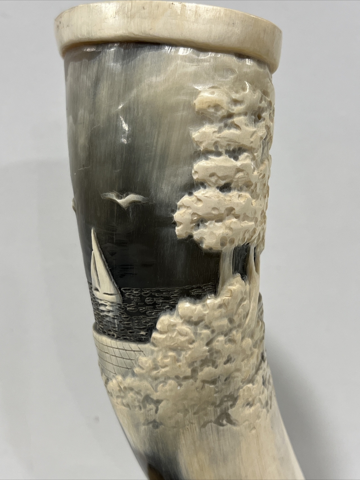 POWDER HORN DISPLAY CARVED POWDER HORN SCRIMSHAW FOLK ART SAILING ...