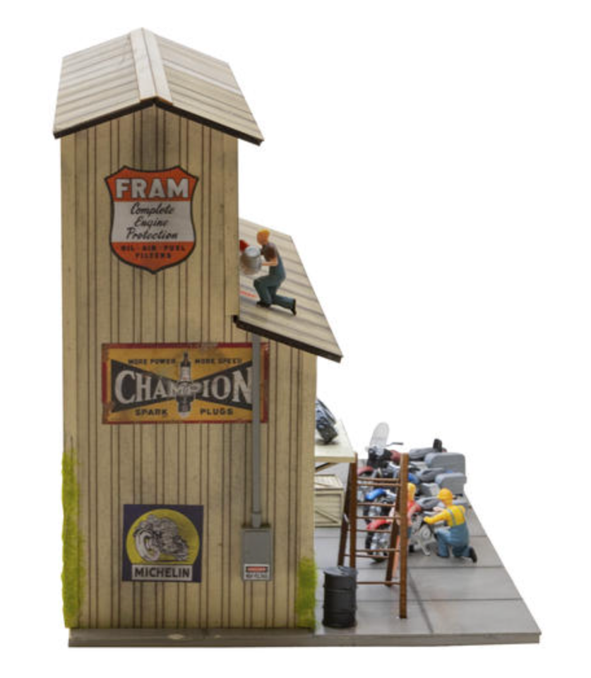 O Scale Rustic Motorcycle Shop LED Lit Exterior with Motorcycles ...