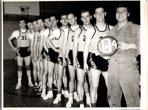 104th Infantry Timberwolves Basketball Schweinfurt Germany Photo Hans ...