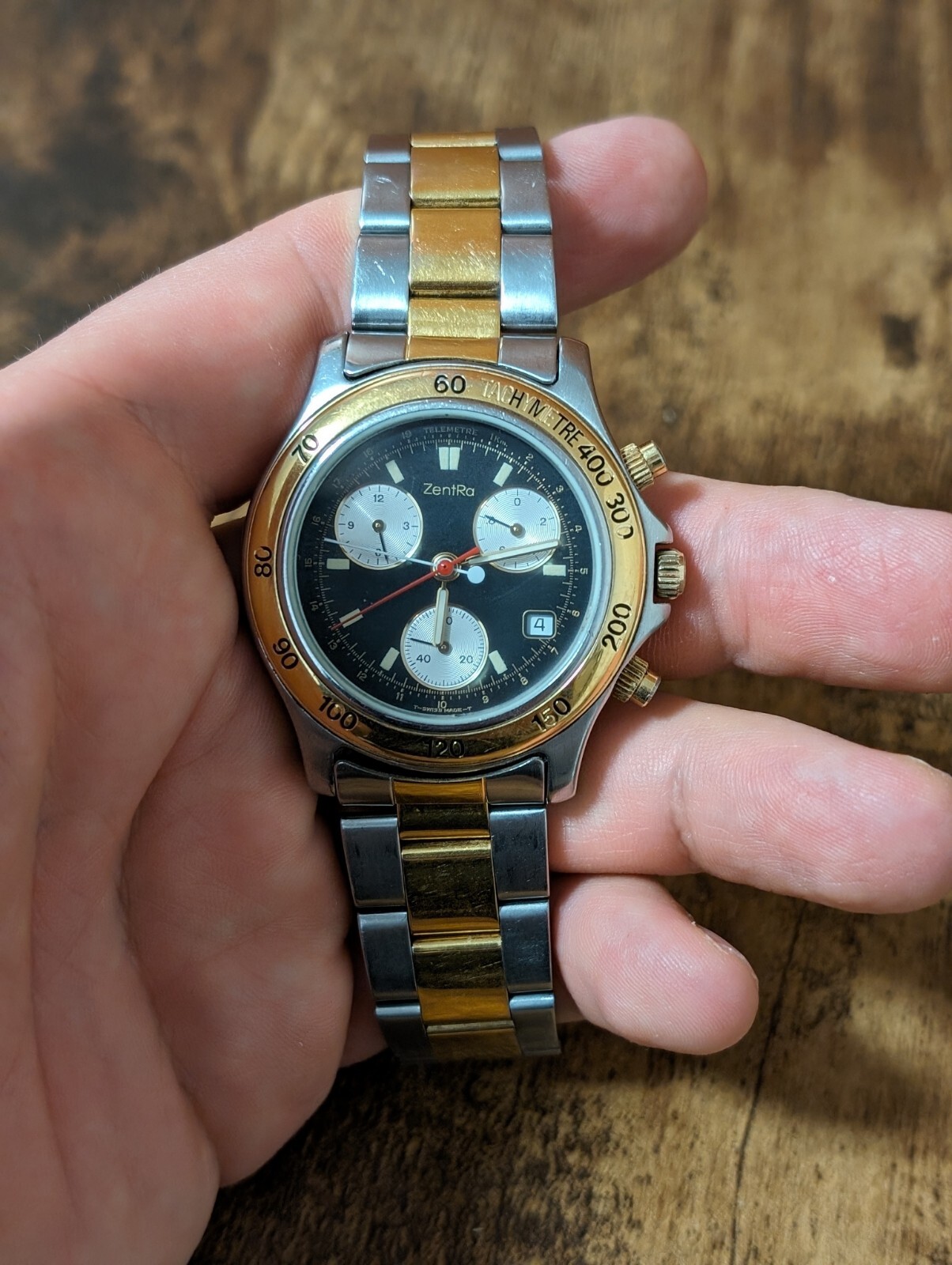 VINTAGE ZENTRA CHRONOGRAPH TACHYMETRE QUARTZ WATCH - Gem