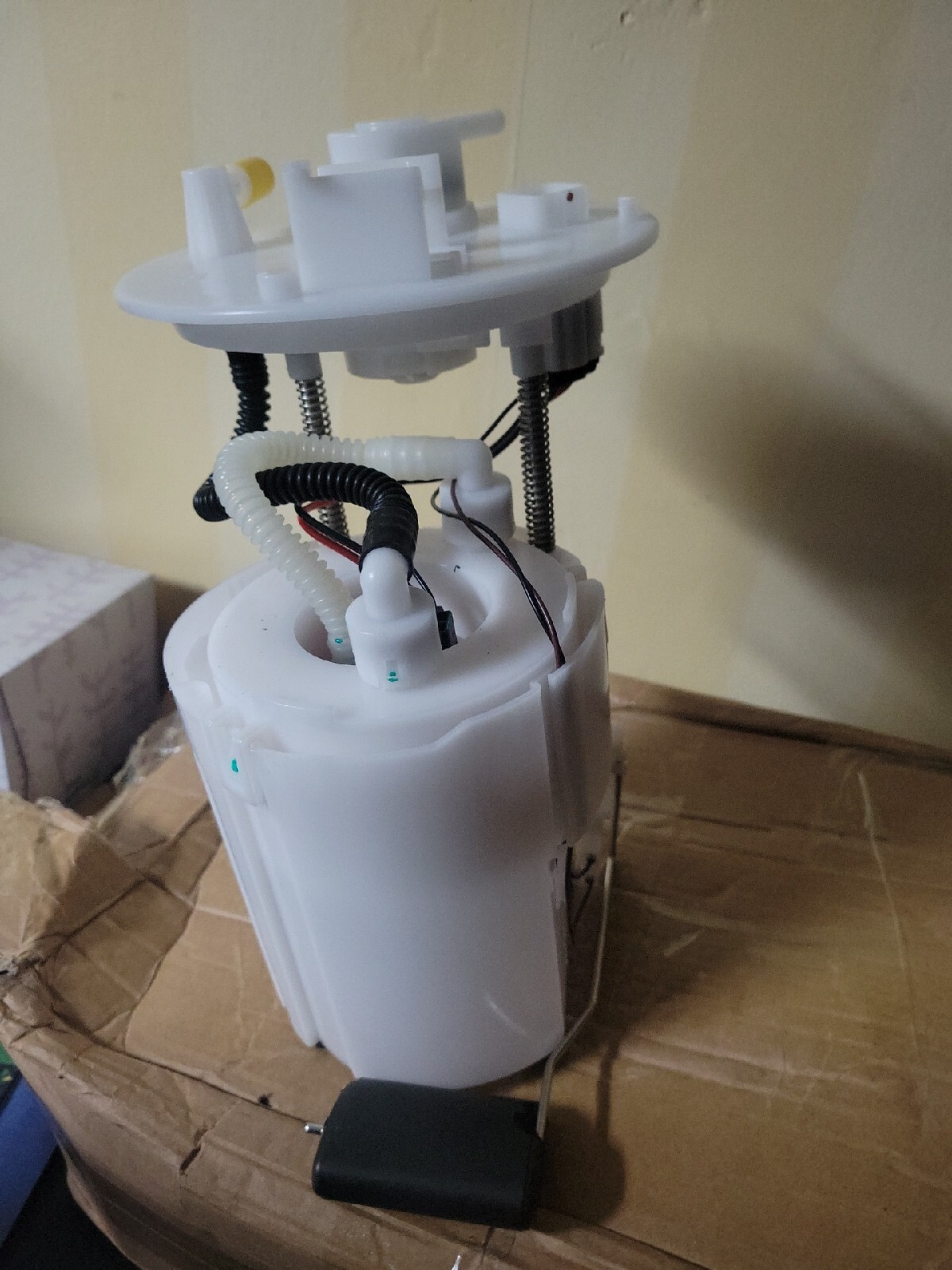 Fuel Pump Assembly For Hyundai Accent KIA RIO K2 E10814M 31110-1R000 | eBay