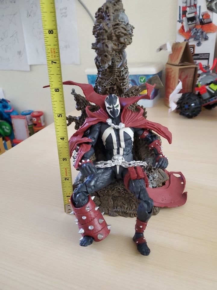 Mcfarlane Toys Spawn's Universe Deluxe Spawn on Throne 7-Inch Figure | eBay