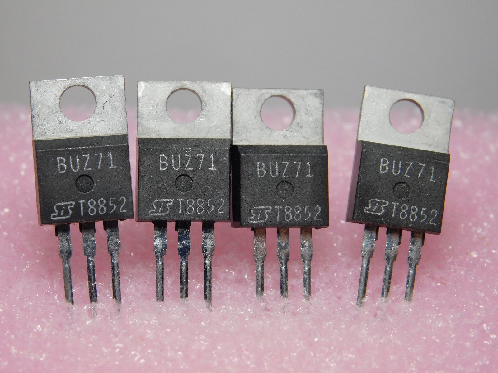 BUZ71 / TRANSISTOR / 4 PIECES (qzty) | eBay