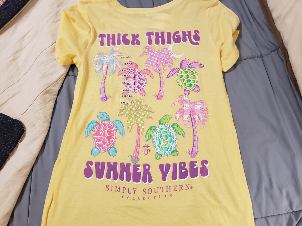 Simply Southern “Thick Thighs Summer Vibes” Short Sleeve T-Shirt Size ...