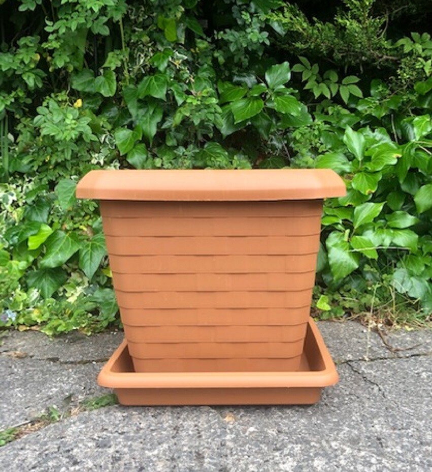 Heavy Duty Plastic Square Large Planters & Saucers Plant Pots With Drip ...