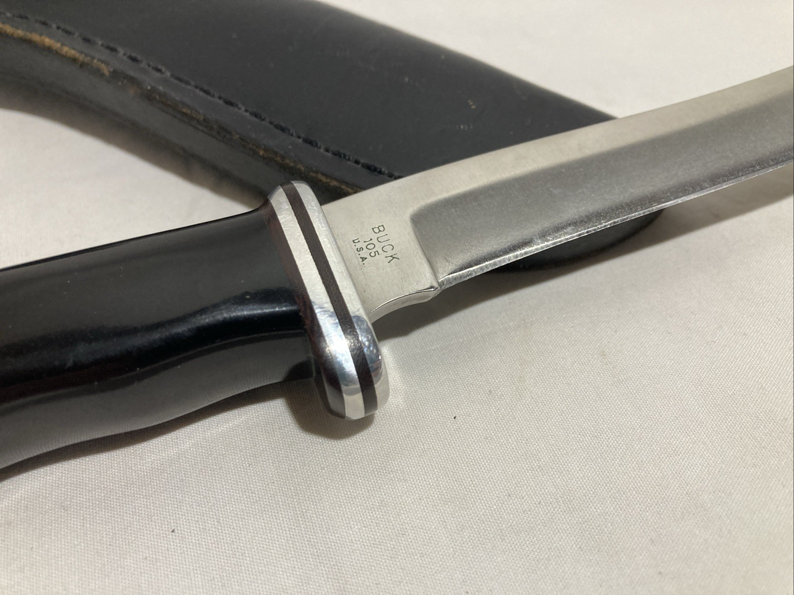 Buck 105 Pathfinder Fixed Blade Hunting Knife with Original Leather ...