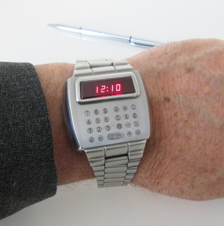 Men's SS 1976 Pulsar calculator digital Time computer QUARTZ Digital ...