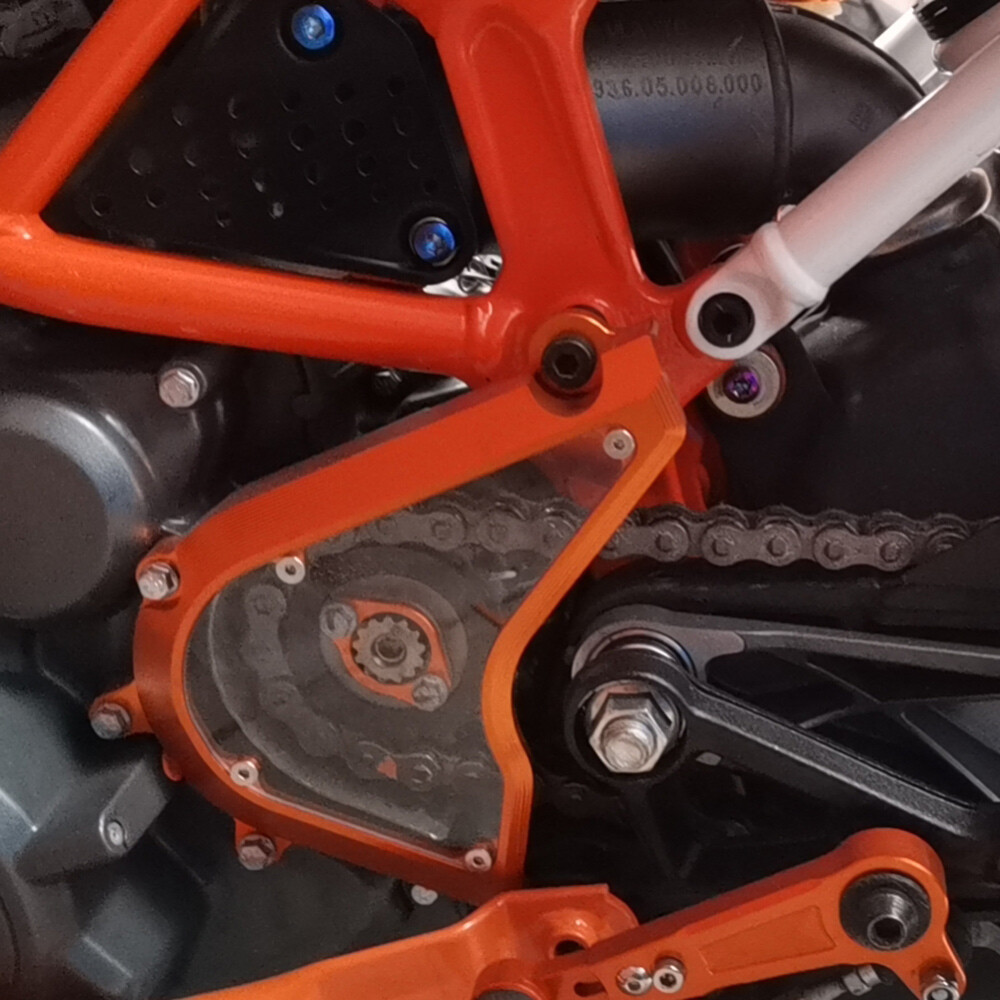 CNC Anodized Front Sprocket Guard Chain Cover Case Saver For KTM Duke ...