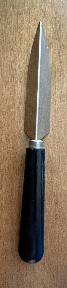 Pampered Chef V-Shaped Cutter, Stainless Steel & Nylon, Black, Retired ...