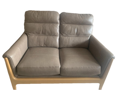 Ercol style - Cintique Lydia Leather Suite - 2 Seater Sofa Plus 2 ...