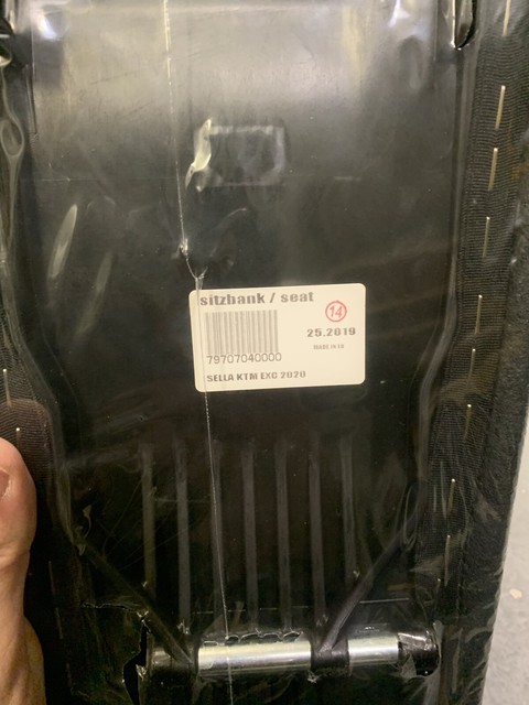 KTM 500 Exc-f OEM Complete Seat - Part No. 79707040000 for sale online ...