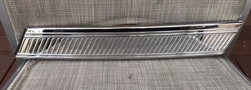 TOYOTA 1979-83 COROLLA T18 (TE72) COUPE GENUINE LHS CHROME WINDOW MOULD ...