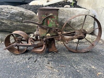 Antique & Vintage Implements - Planet Jr
