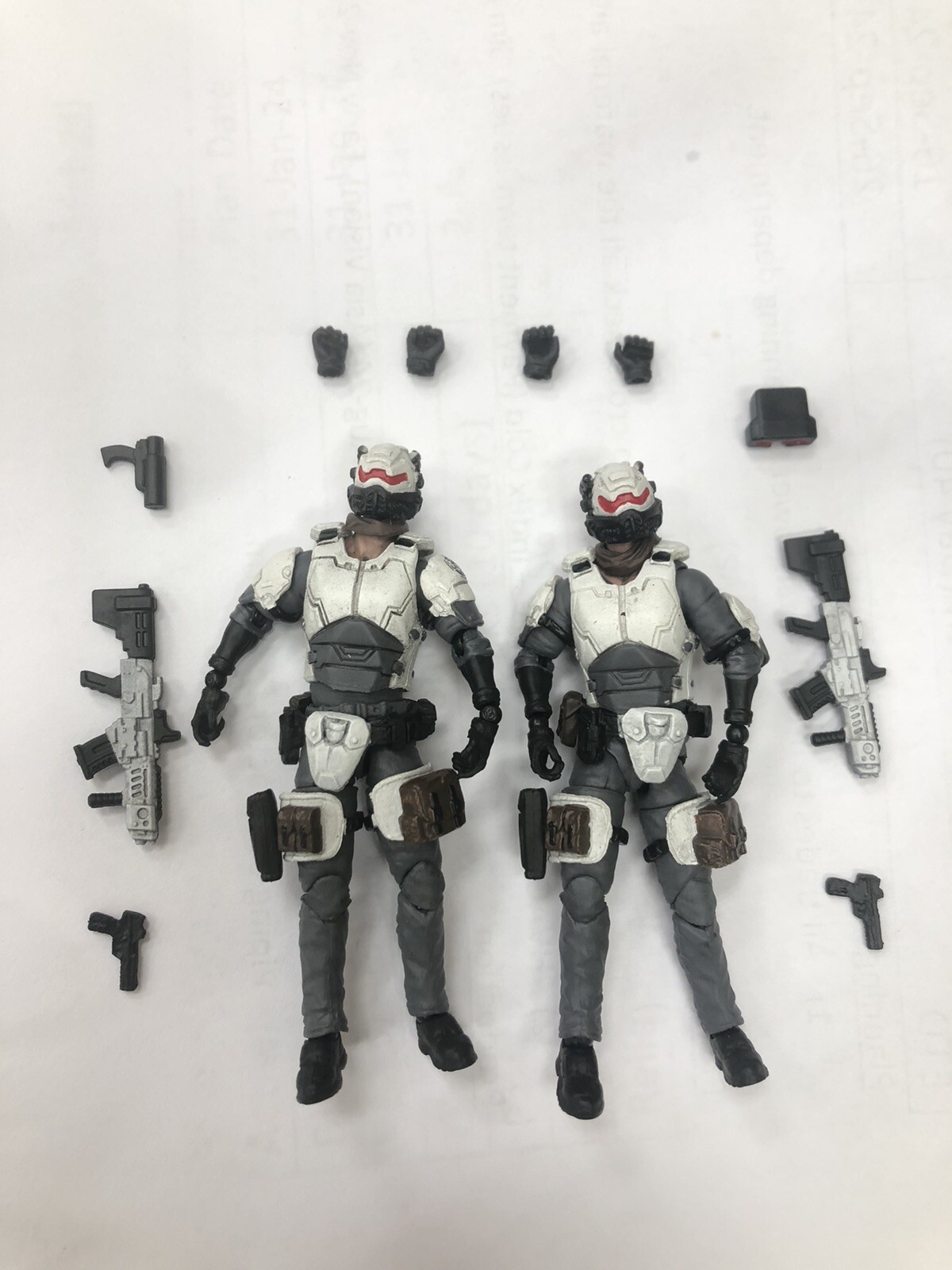JOY TOY : Tiekui Dual Pilot Mecha 02 Pilots x 2, 1:25 Scale Action ...