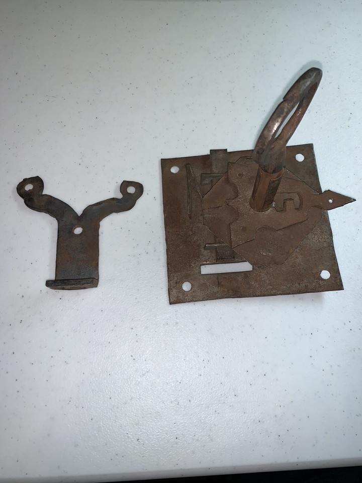 ANTIQUE LOCK W/ KEY. WROUGHT IRON FORGED, LOCK MECHANISM | eBay