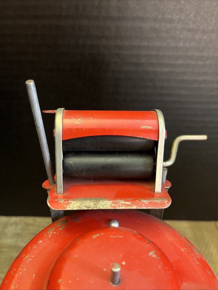 VTG RED MODERN MISS TOY WRINGER WASHING MACHINE USA | eBay