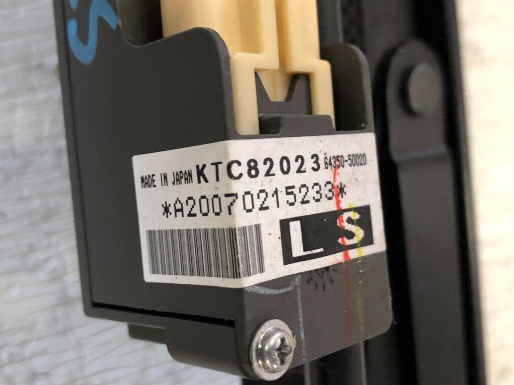 2007-2012 LEXUS LS460 REAR WINDSHIELD WINDOW SUN SHADE W/ MOTOR OEM 07 ...