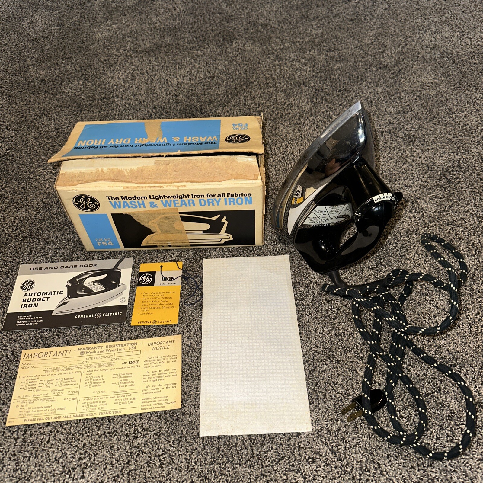 GE General Electric Wash & Wear Dry Iron Model F54W W/ Original Box ...