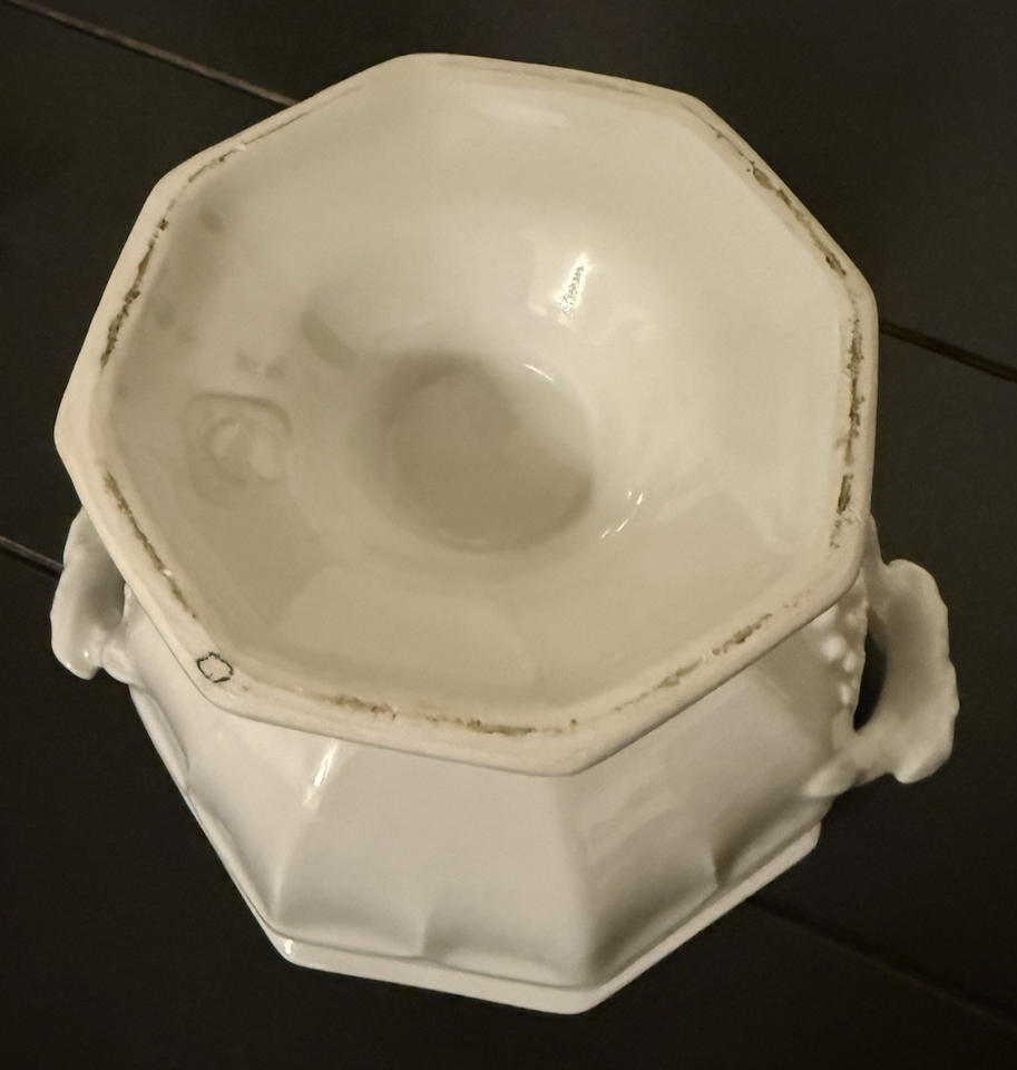 Red Cliff Ironstone 2.5 QT Grape Design Soup Tureen, Underplate and ...