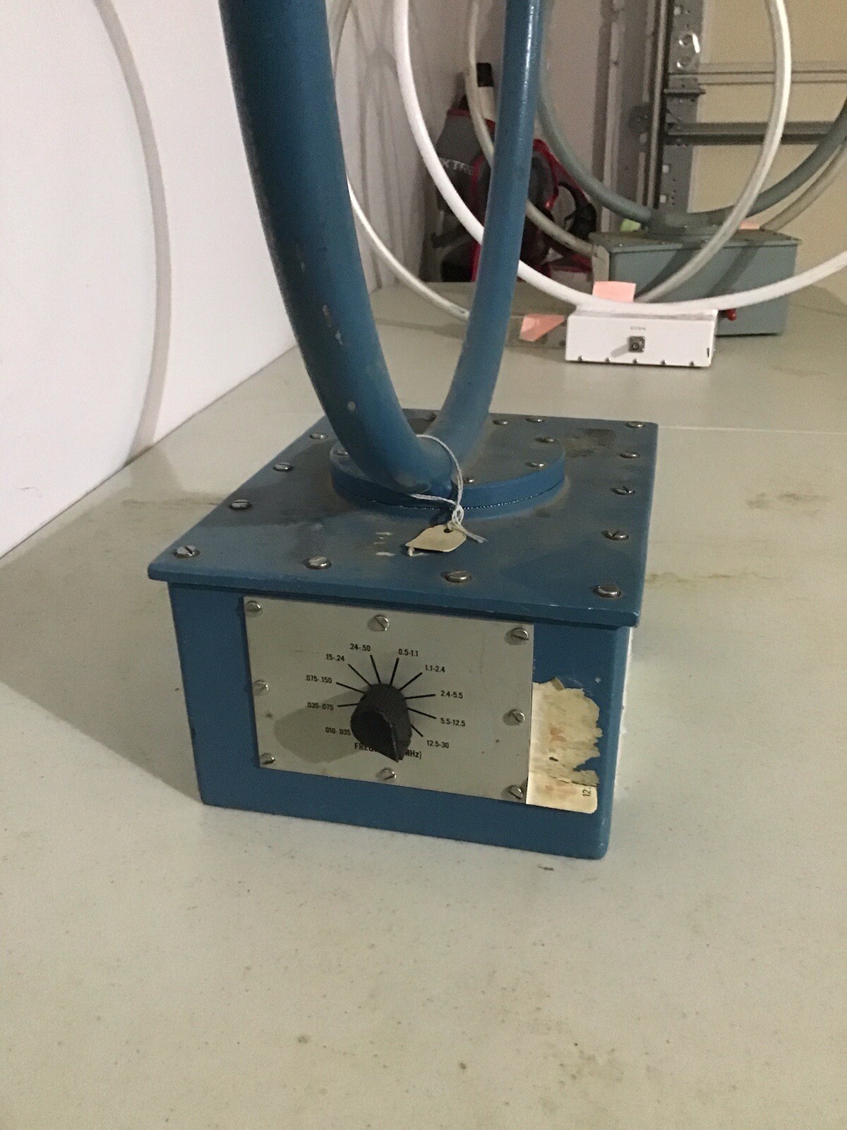 electro-metrics ALR 25 magnetic field loop hoop antenna For EMC testing ...