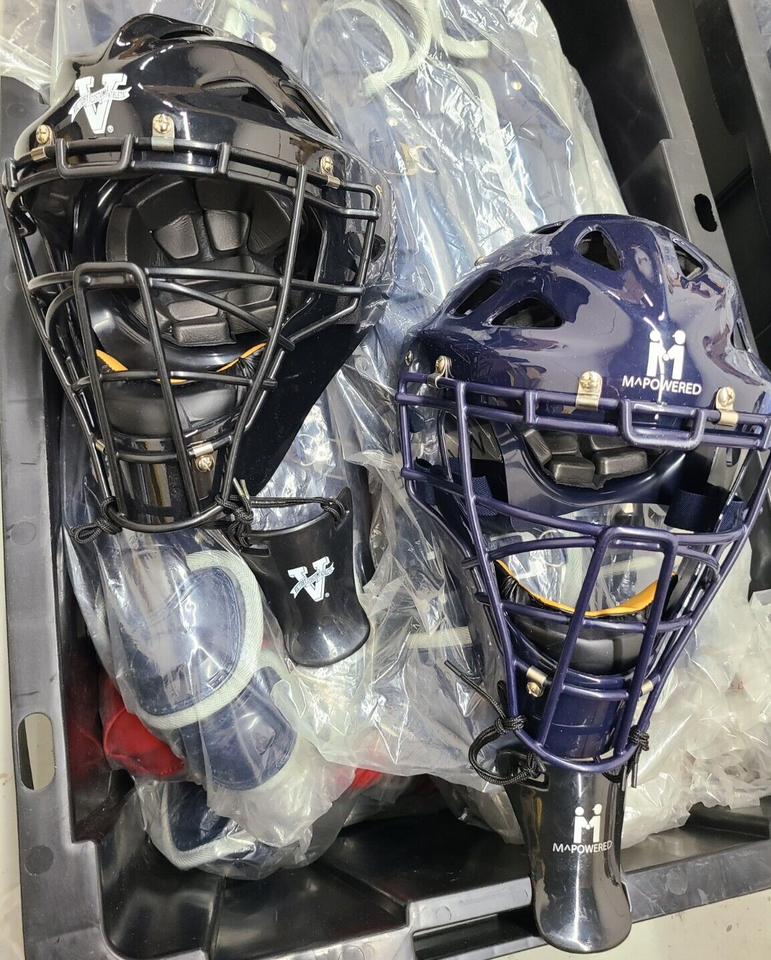 PROFESSIONAL GRADE CATCHERS GEAR FULL SET factory CLOSEOUT PRICING 61% ...