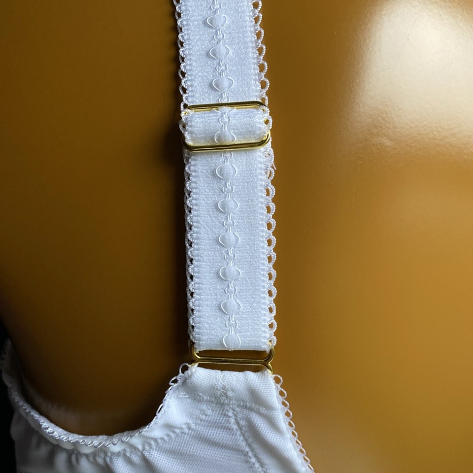 M&S Ladies Underwired Bra, White Ultra Sheer Mesh Embroidered, UK 42GG ...