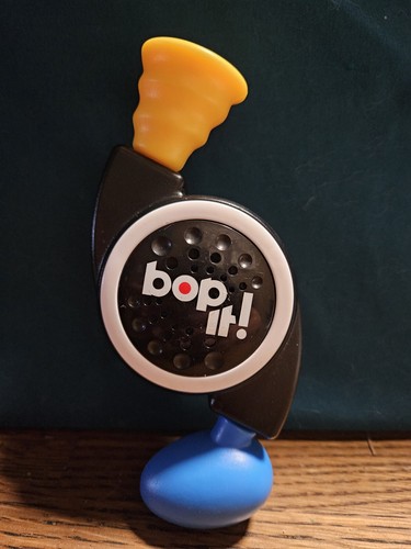 Bop It Mini 2014 Hasbro Gaming Small Electronic Games Travel Game ...