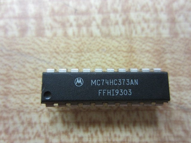 MC74HC373AN Motorola Octal Latch 74hc373 74373 Plastic - NOS for sale ...