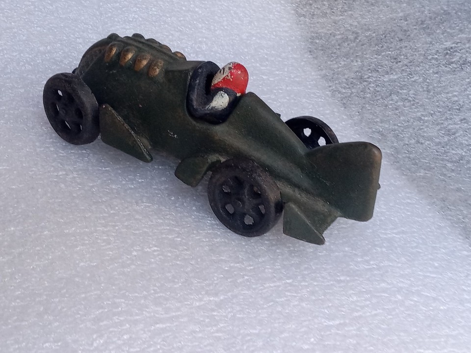 VINTAGE HUBLEY CAST IRON TOY RACE CAR & DRIVER | eBay