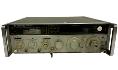 HP 8640B Signal Generator | eBay