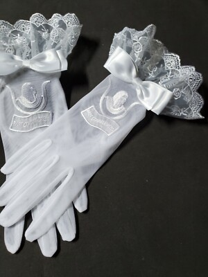NEW NEW Beautiful Past Commandress Sheer Lace Trim Stretch Gloves. | eBay