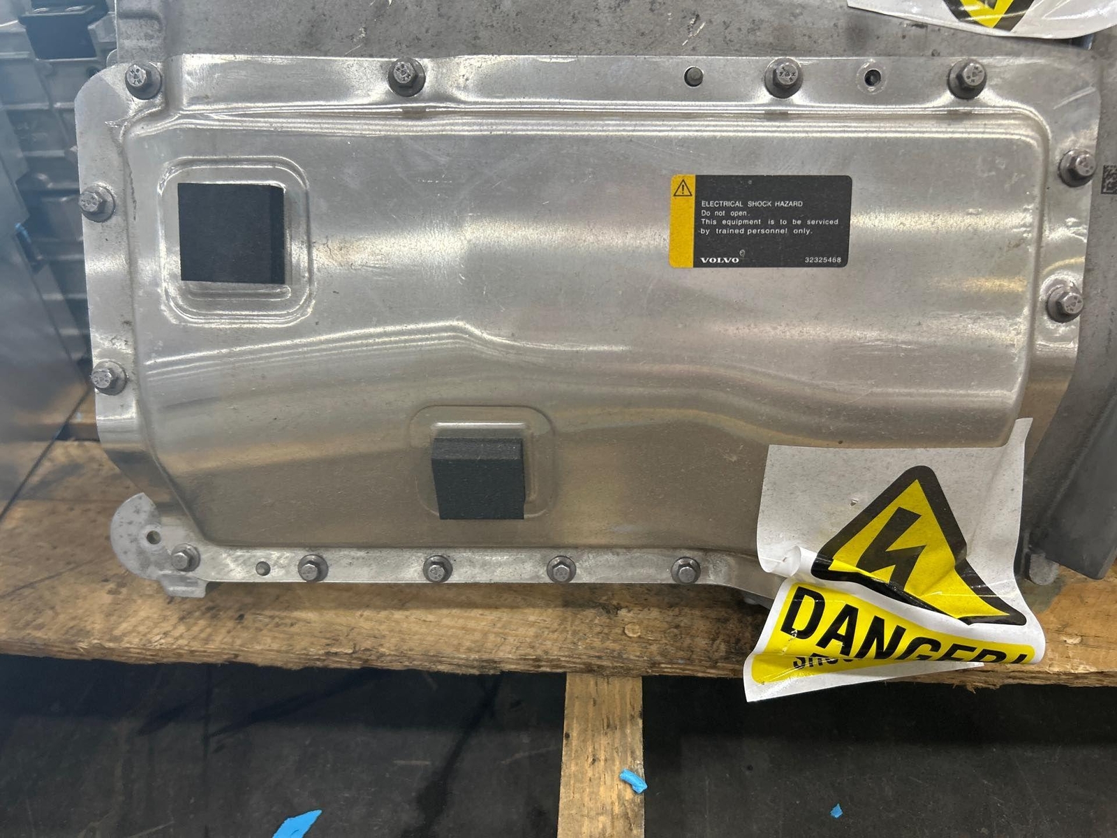 2021 2022 POLESTAR 2 OEM BATTERY MANAGMENT DISCONNECTING UNIT BDU BECM ...