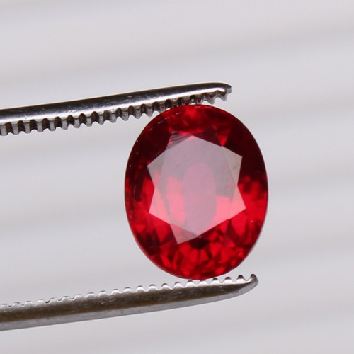 Natural Red Ruby 7.90 Carat Oval Cut Pigeon Loose Certified Gemstone ...