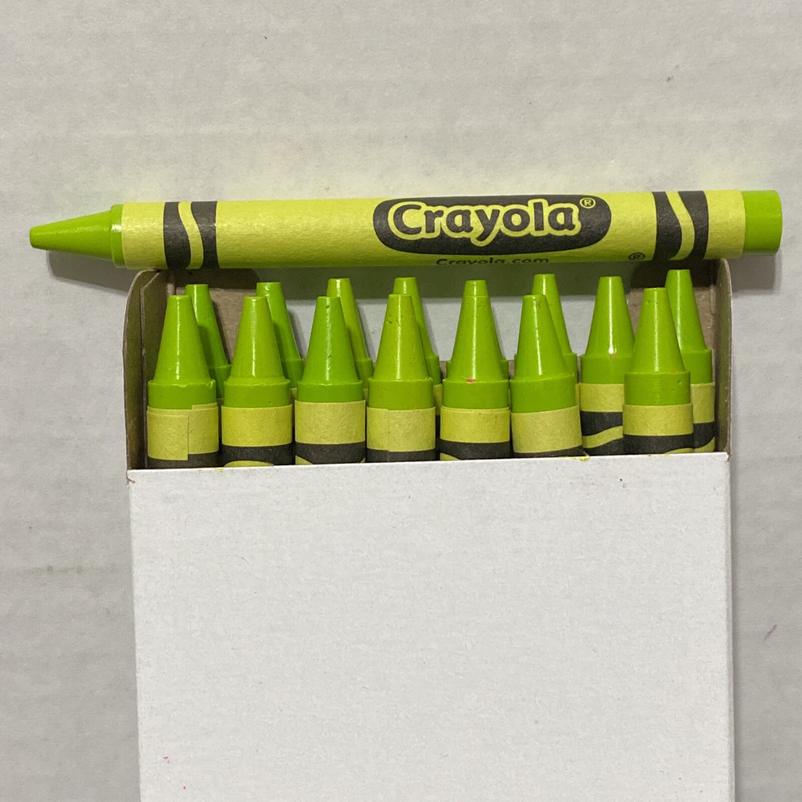 (16) Crayola Crayons (inchworm) BULK | eBay