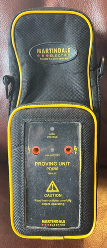 Martindale Proving Unit PD690 with Voltage probes VI13700/G and Carry ...