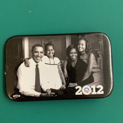 PINBACK Button Barack Obama First Family 2012 Black And White ...