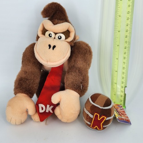 Super Donkey Kong 90's Plush BANPRESTO NINTENDO Keychain Barrel and DK ...