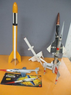 4 VINTAGE ESTES? FLYING MODEL ROCKETS & 1 DOUGLAS X-3 MODEL | eBay
